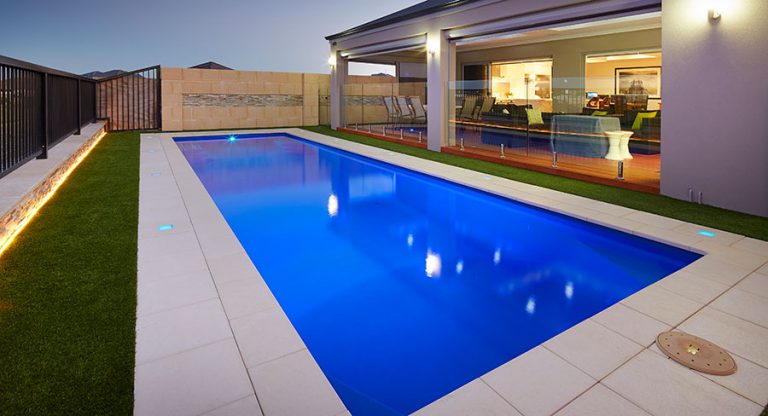 NSW Saint-Louis - 9.5m x 4m - Aqua Technics Pools