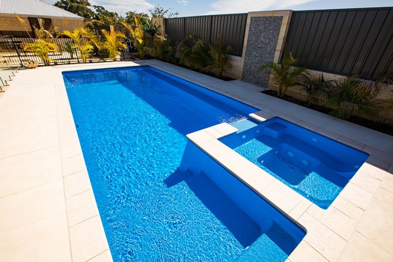 VIC Saint-Louis – 9.5m x 4m - Aqua Technics Pools