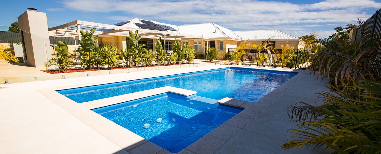 VIC Saint-Louis – 9.5m x 4m - Aqua Technics Pools